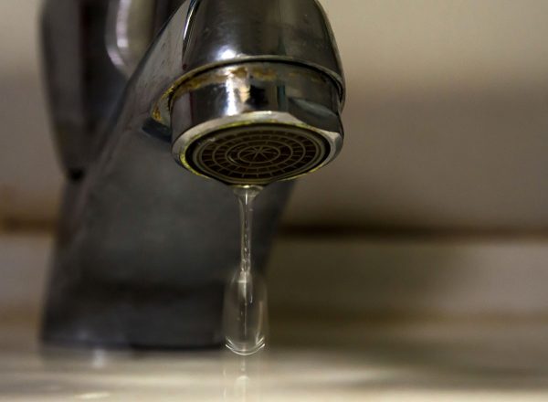Hard Water 101: Here’s What You Need to Know About Hard Water - Knight ...